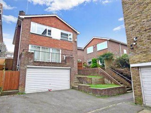 4 Bedrooms Detached house for sale in Laine Close, Brighton, East Sussex BN1