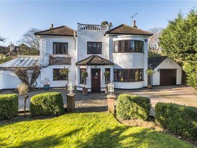 4 Bedrooms Detached house for sale in Langley Avenue, Surbiton, Surrey KT6