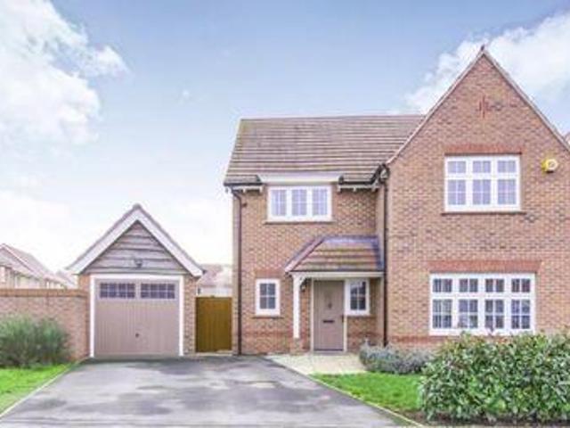 4 Bedrooms Detached house for sale in Laverton Road, Hamilton, Leicester, Leicestershire LE5