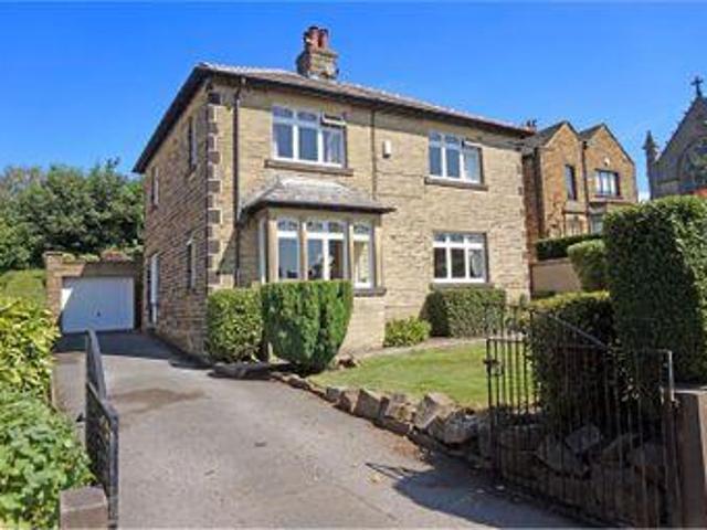 4 Bedrooms Detached house for sale in Leeds Road, Hipperholme, Halifax HX3