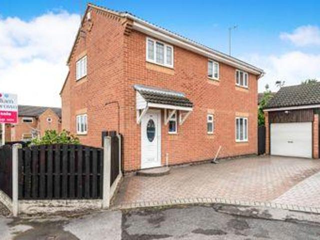 4 Bedrooms Detached house for sale in Lindholme Gardens, Owlthorpe, Sheffield S20