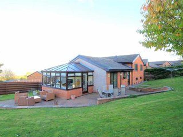 4 Bedrooms Detached house for sale in Llys Y Nant, Pentre Halkyn, Flintshire CH8