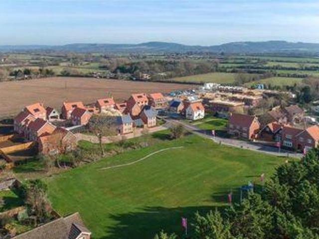 4 Bedrooms Detached house for sale in Longwick, Princes Risborough, Buckinghamshire HP27