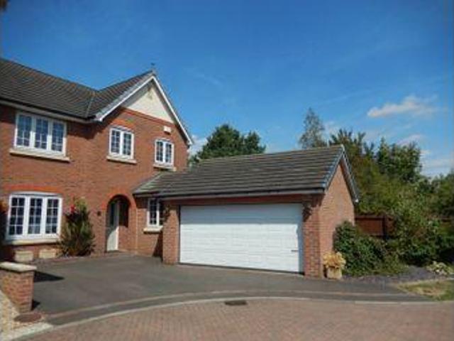 4 Bedrooms Detached house for sale in Long Lane, Coalville LE67