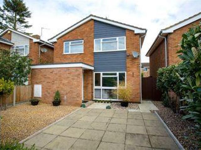 4 Bedrooms Detached house for sale in Longden Close, Haynes, Bedford MK45