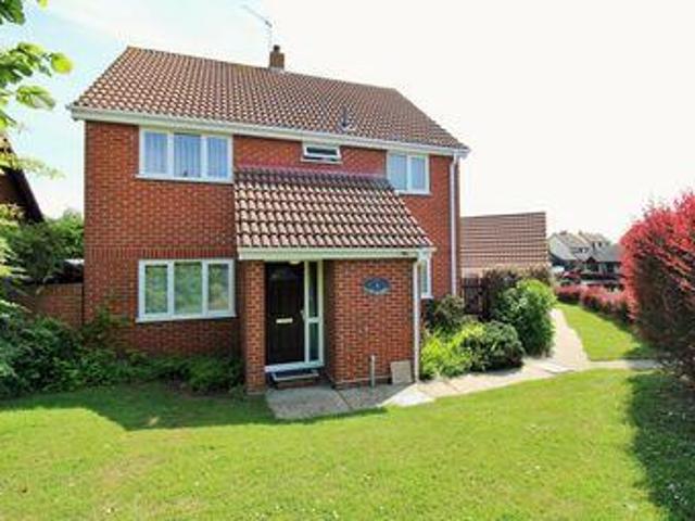 4 Bedrooms Detached house for sale in Longridge, Colchester CO4