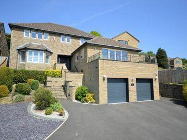 4 Bedrooms Detached house for sale in Low Road, Thornhill Edge, Nr Wakefield WF12