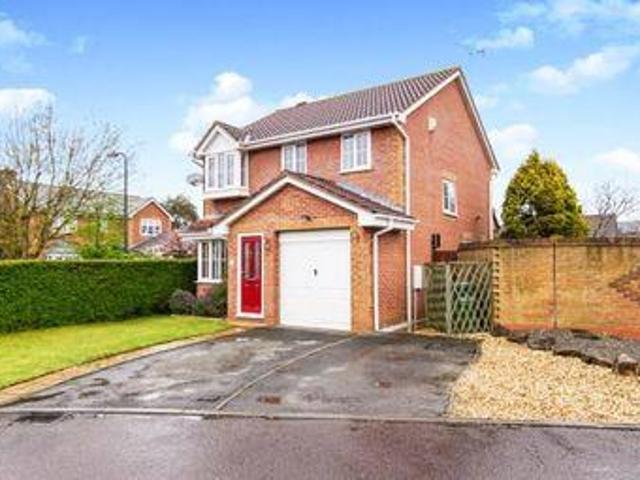4 Bedrooms Detached house for sale in Lower Moor Road, Yate, Bristol, South Gloucestershire BS37