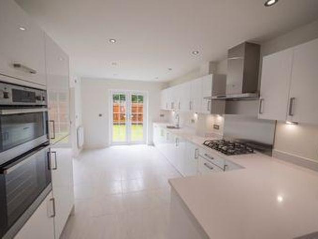 4 Bedrooms Detached house for sale in Lower End Road, Milton Keynes MK17
