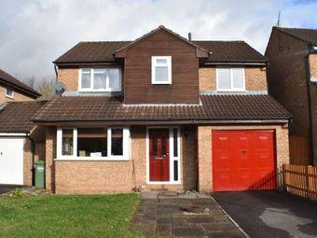 4 Bedrooms Detached house for sale in Parnall Crescent, Yate, Bristol BS37