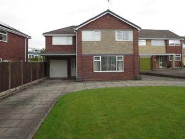 4 Bedrooms Detached house for sale in Paris Avenue, Westlands, Newcastle ST5