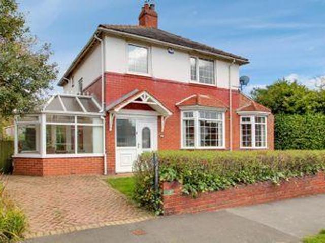 4 Bedrooms Detached house for sale in Parkland Drive, Meanwood, Leeds LS6