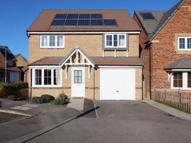 4 Bedrooms Detached house for sale in Parwich Court, Rotherham S60