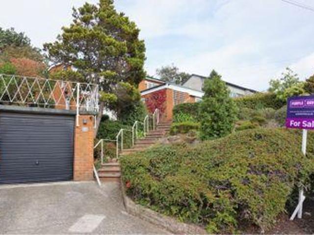 4 Bedrooms Detached house for sale in Pipers Lane, Wirral CH60