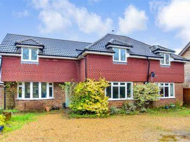4 Bedrooms Detached house for sale in Plaistow Road, Billingshurst, West Sussex RH14