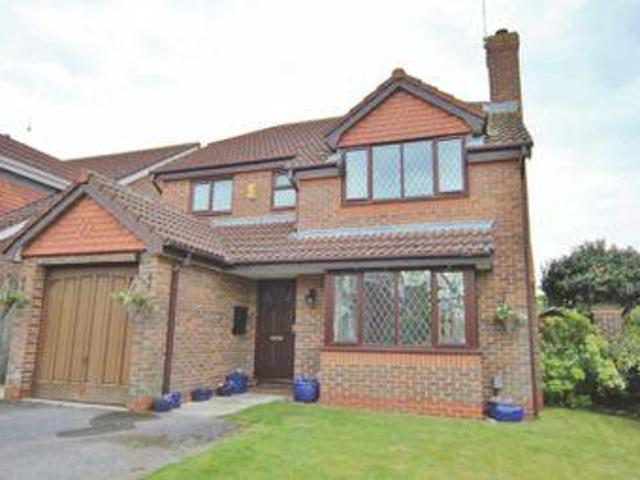 4 Bedrooms Detached house for sale in Polden Close, Little Sutton, Ellesmere Port CH66