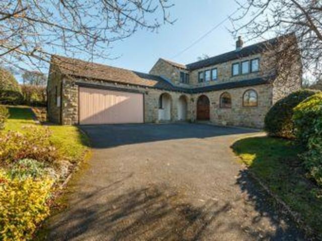 4 Bedrooms Detached house for sale in Primrose Lane, Kirkburton, Huddersfield HD8