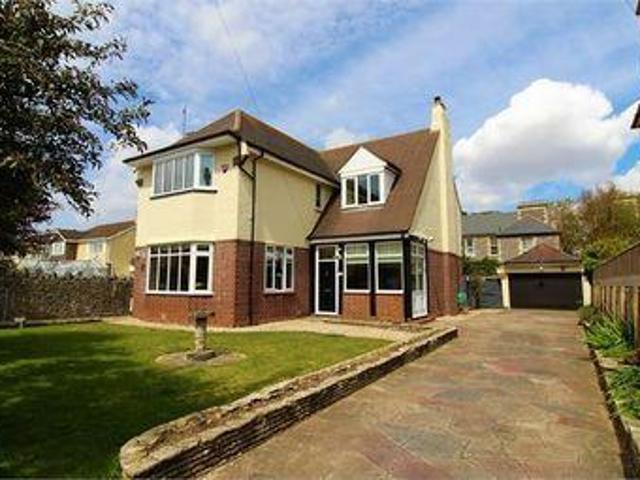 4 Bedrooms Detached house for sale in Quantock Road, Weston Super Mare, North Somerset. BS23