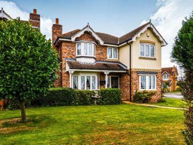 4 Bedrooms Detached house for sale in Ruscombe Place, Carlton, Barnsley S71