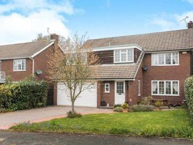 4 Bedrooms Detached house for sale in Rydal Way, Alsager, Stoke On Trent, Cheshire ST7