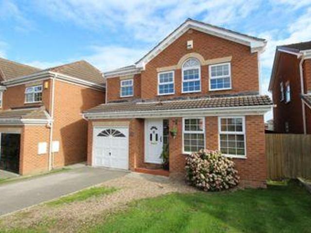 4 Bedrooms Detached house for sale in Regency Gardens, Wakefield WF3