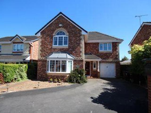4 Bedrooms Detached house for sale in Redwood Close, Woodlesford, Leeds LS26