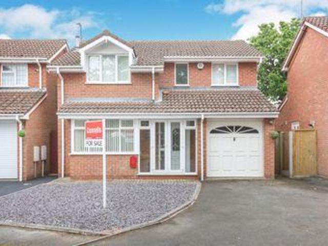 4 Bedrooms Detached house for sale in Rockrose Gardens, Featherstone, Wolverhampton WV10