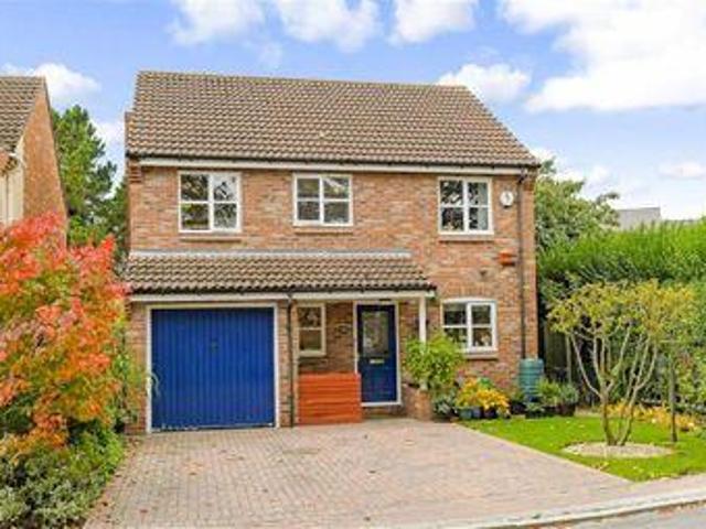 4 Bedrooms Detached house for sale in St. Thomas´s Way, Green Hammerton, York YO26