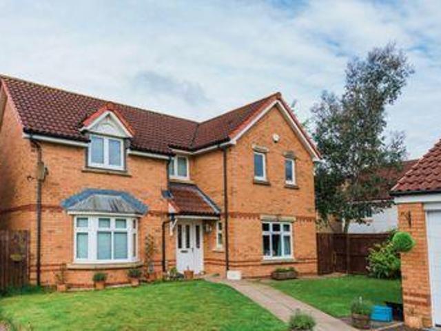 4 Bedrooms Detached house for sale in Stocks Street, Kirkcaldy KY2