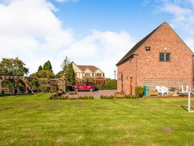 4 Bedrooms Detached house for sale in Straight Mile, Calf Heath, Wolverhampton WV10
