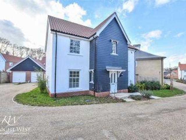 4 Bedrooms Detached house for sale in Swallowtail Glade, Stanway, Colchester, Essex CO3