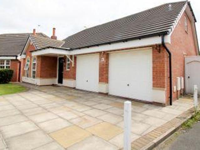 4 Bedrooms Detached house for sale in Sanderling Close, Lytham St. Annes FY8