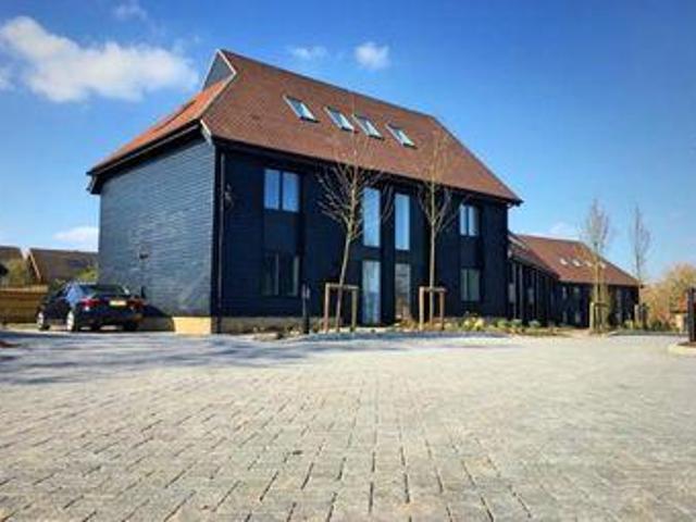 4 Bedrooms Detached house for sale in Scocles Court, Scocles Road, Minster On Sea, Kent ME12