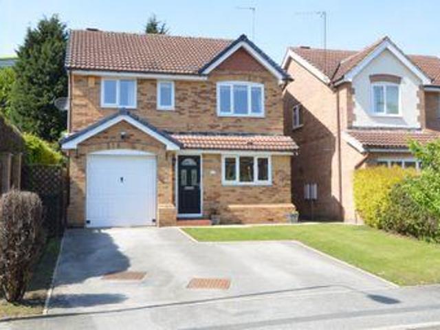 4 Bedrooms Detached house for sale in Sherwood Drive, Wakefield WF2