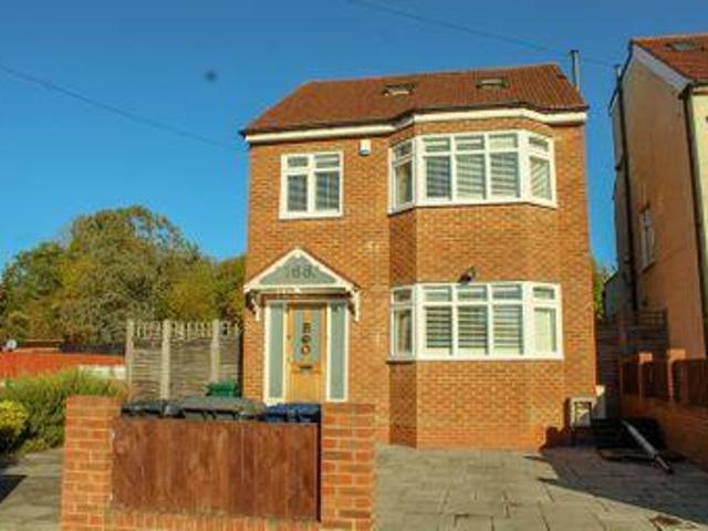 4 Bedrooms Detached house for sale in Sherrards Way, Barnet EN5