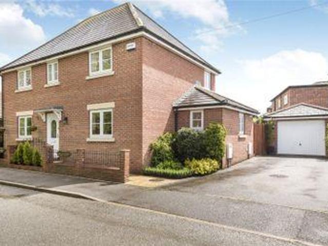 4 Bedrooms Detached house for sale in Shorts Green Lane, Motcombe, Shaftesbury SP7