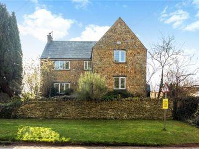 4 Bedrooms Detached house for sale in Sibford Ferris, Banbury, Oxfordshire OX15
