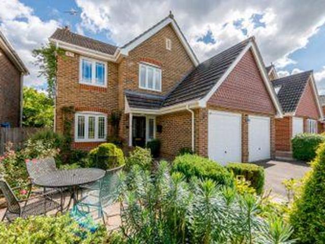 4 Bedrooms Detached house for sale in Six Acres, Slinfold, Horsham, West Sussex RH13