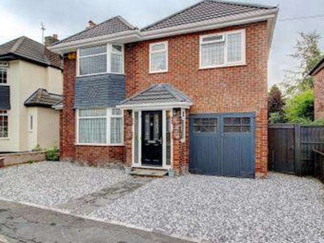4 Bedrooms Detached house for sale in South Park Road, Gatley, Cheadle SK8