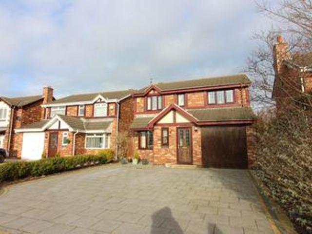 4 Bedrooms Detached house for sale in South Strand, Rossall FY7