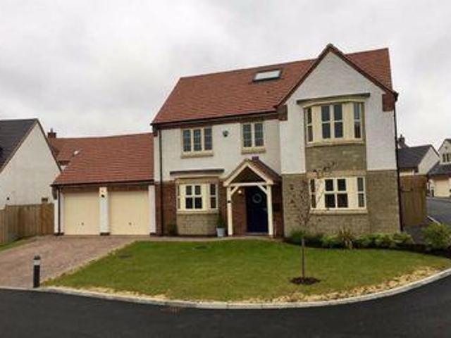 4 Bedrooms Detached house for sale in Spencer Close, Glenfield, Leicester LE3
