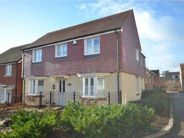 4 Bedrooms Detached house for sale in Spoonbill Rise, Bracknell, Berkshire RG12