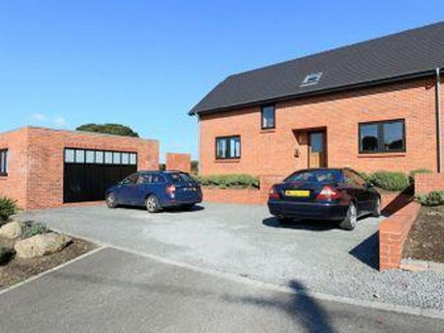 4 Bedrooms Detached house for sale in Springbank, Scholar Green, Stoke On Trent ST7