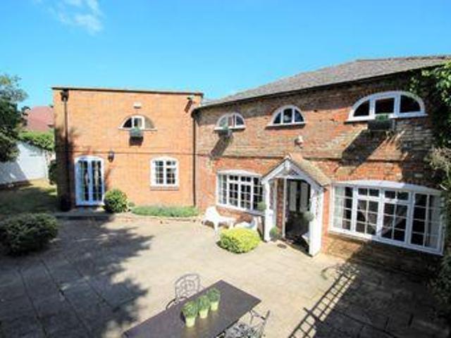 4 Bedrooms Detached house for sale in Twyford, Reading RG10