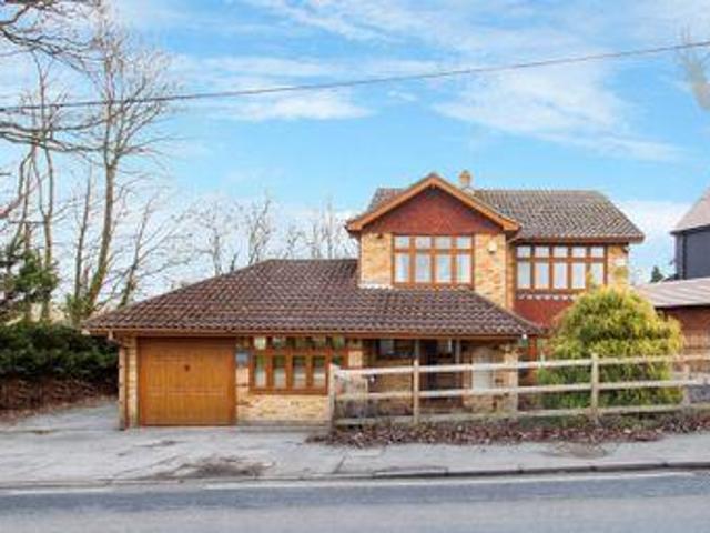 4 Bedrooms Detached house for sale in Tysea Hill, Stapleford Abbotts RM4