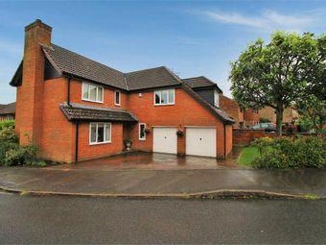 4 Bedrooms Detached house for sale in Tainters Brook, Uckfield, East Sussex TN22
