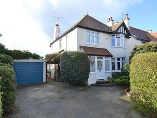4 Bedrooms Detached house for sale in Tankerton Road, Tankerton, Whitstable CT5