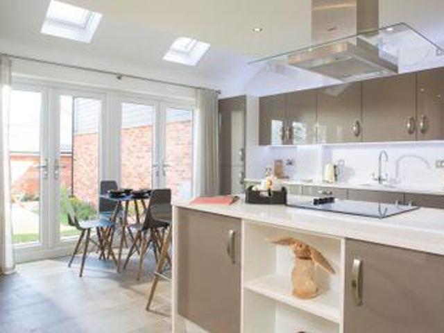 4 Bedrooms Detached house for sale in ´´The Thornsett´´ at Primrose Drive, Thornbury, Bristol BS35