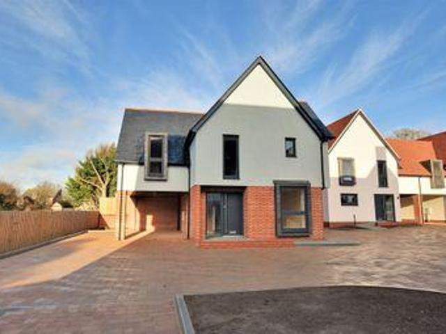 4 Bedrooms Detached house for sale in The Whittles, Mill End, Thaxted CM6