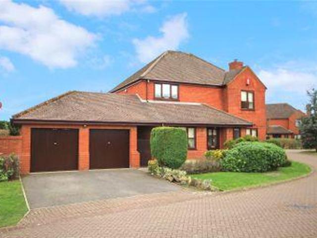 4 Bedrooms Detached house for sale in The Bramptons, Shaw Ridge, Swindon, Wilts SN5